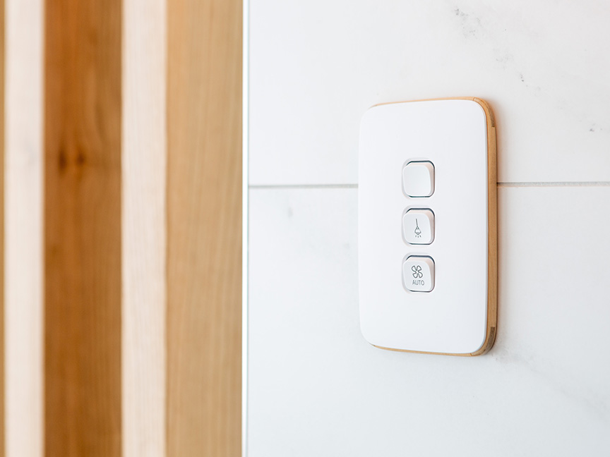 PDL Iconic | The stylish standard in electrical switches & sockets ...