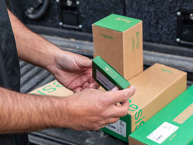 Resi9 - Explore the next generation in circuit protection - PDL by ...